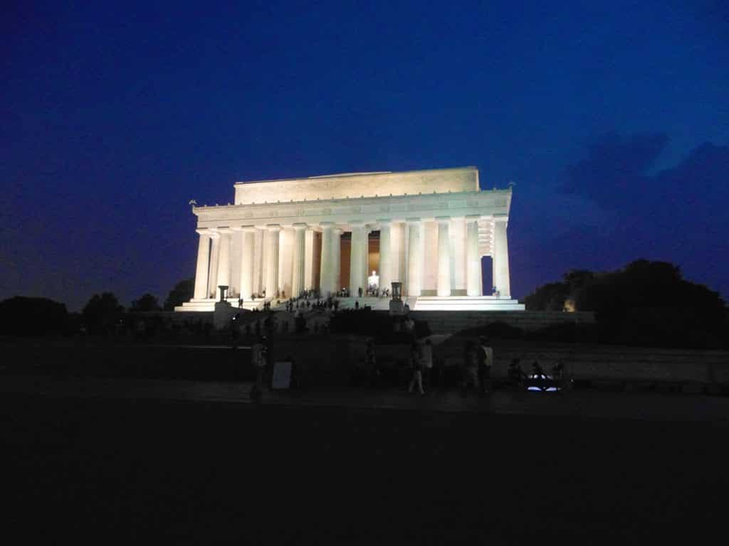 Washington DC - Lincoln Memorial og White House - Roadtrips i USA & Canada